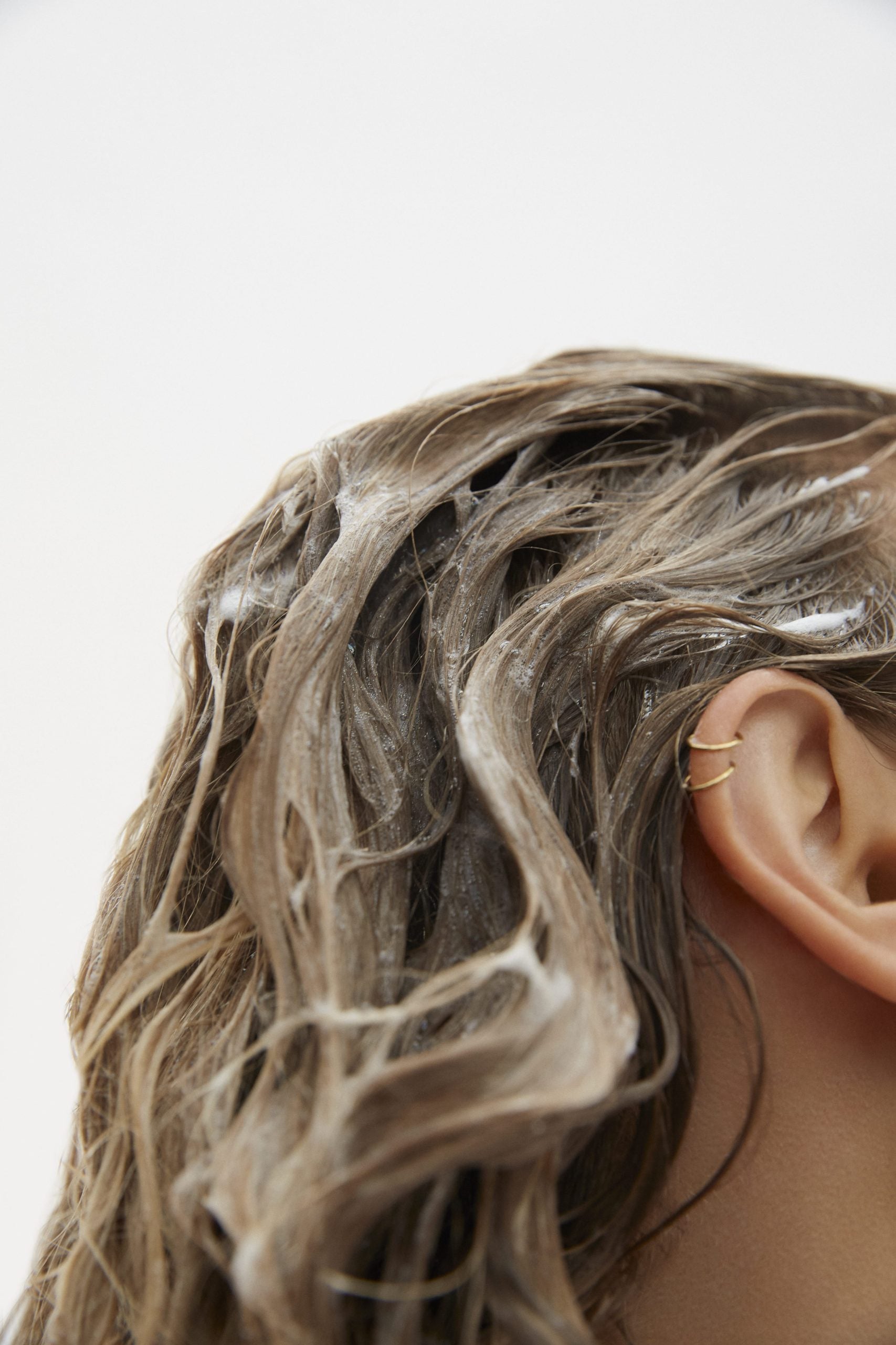 Is Hydrating Shampoo Good For Oily Hair? – Shanti